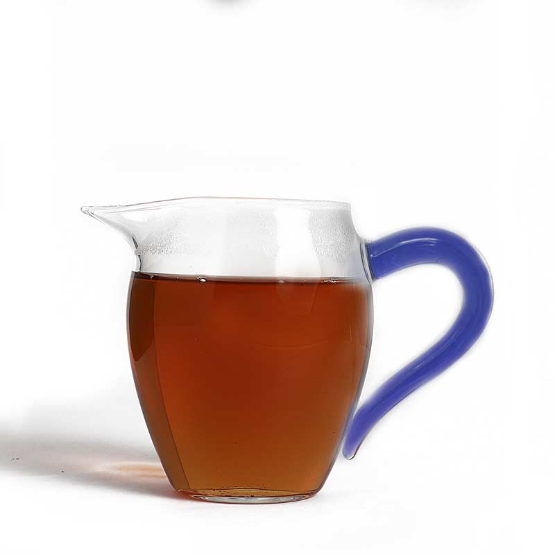 Penguin Glass Fairness Cup (Tea Pitcher) – Tea and Whisk
